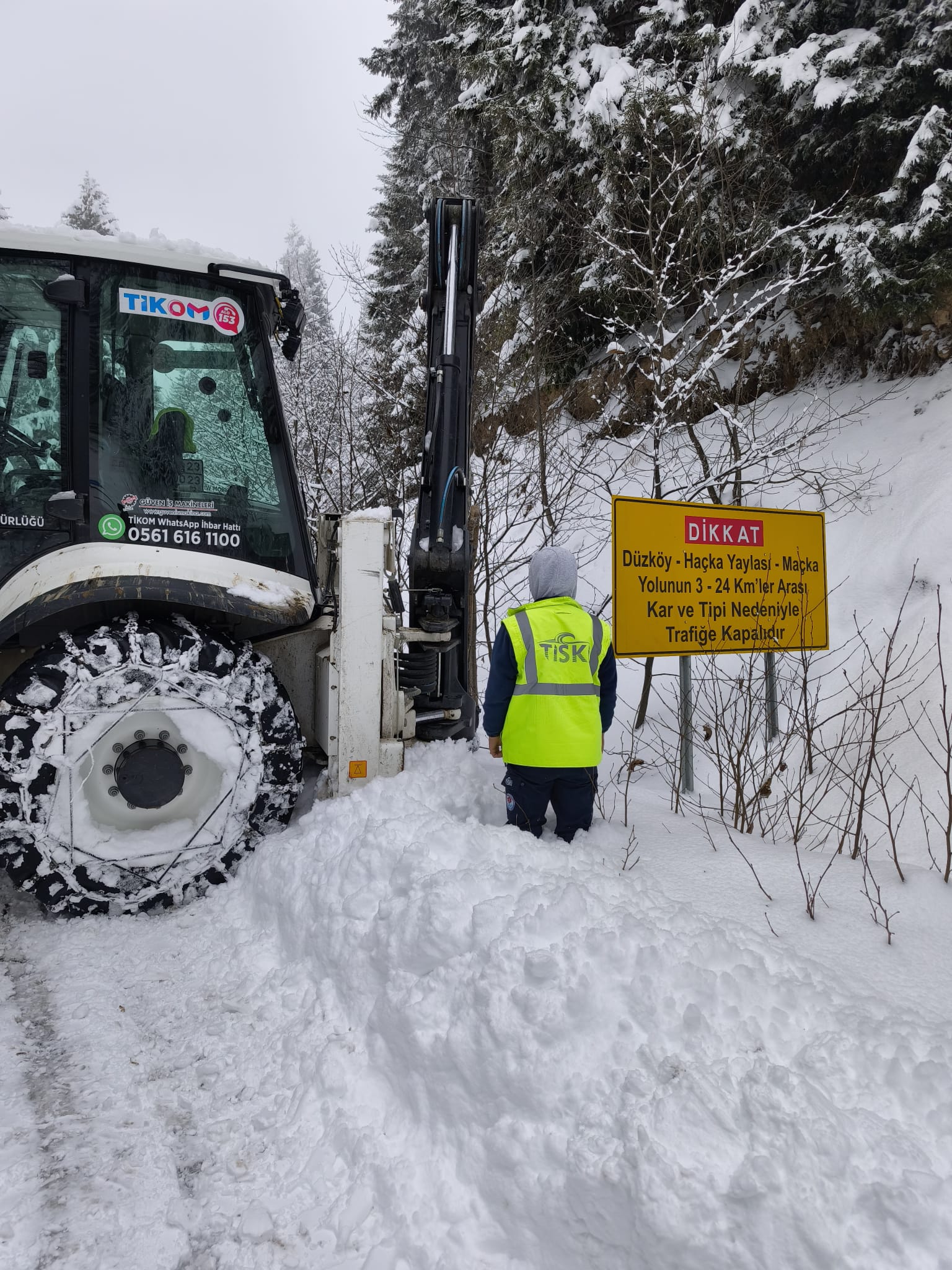 TİSKİ’DEN YOĞUN KAR MESAİSİ